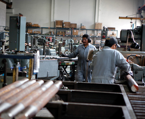 Oregon’s small manufacturers grow under the radar – Oregon Business